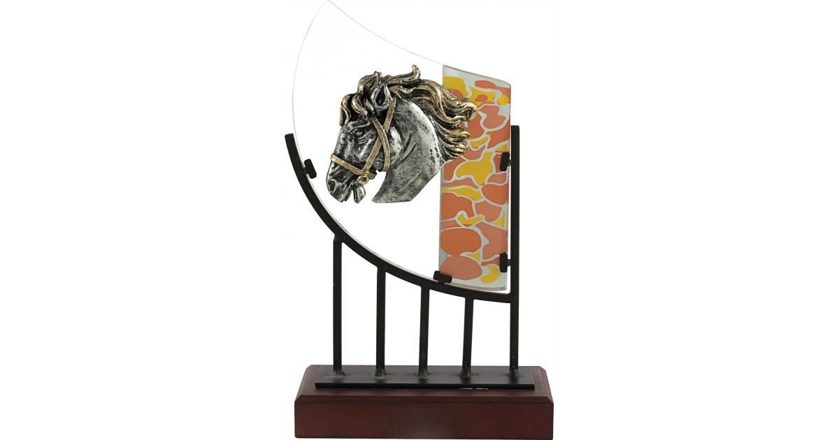 Cavalo troféu de cristal